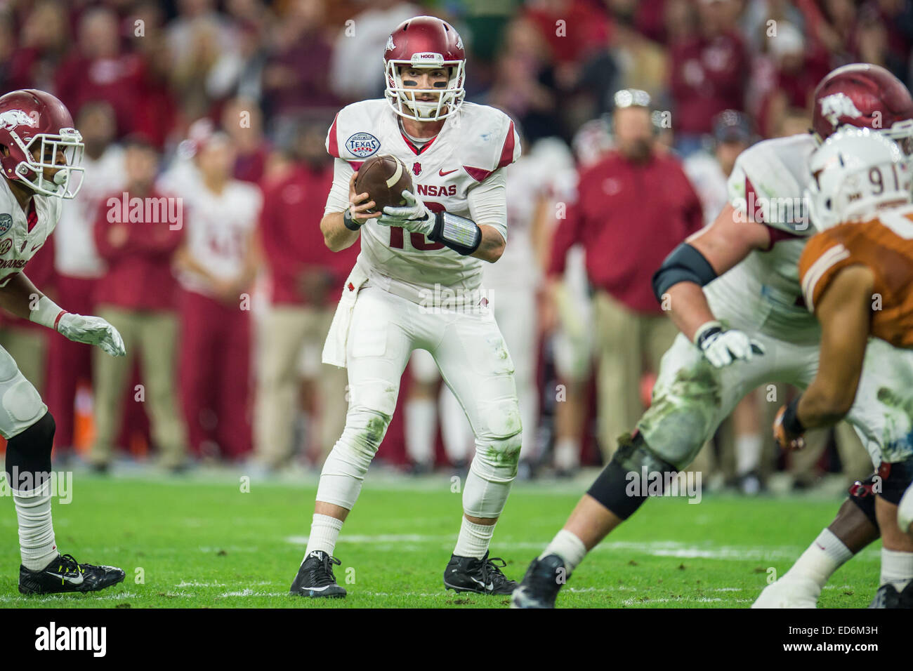 Houston, Texas, USA. 29th Dec, 2014. Arkansas Razorbacks quarterback ...