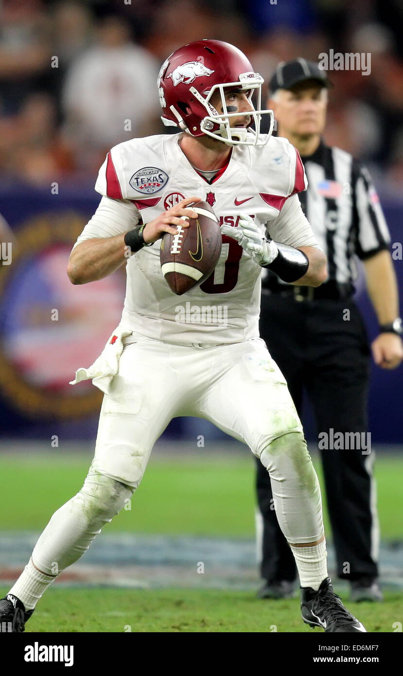 Houston, TX, USA. 29th Dec, 2014. Arkansas Razorbacks quarterback ...