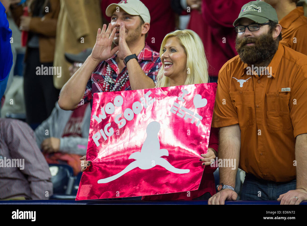 Arkansas razorbacks fans hi-res stock photography and images - Alamy