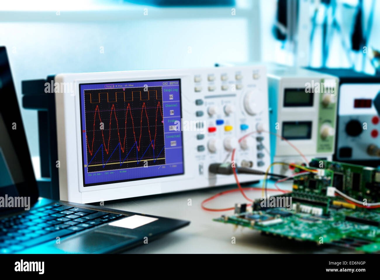 Radio laboratory hi-res stock photography and images - Alamy