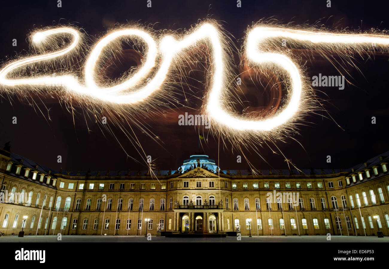 ILLUSTRATION - The number '2015' is written into the night sky using ...