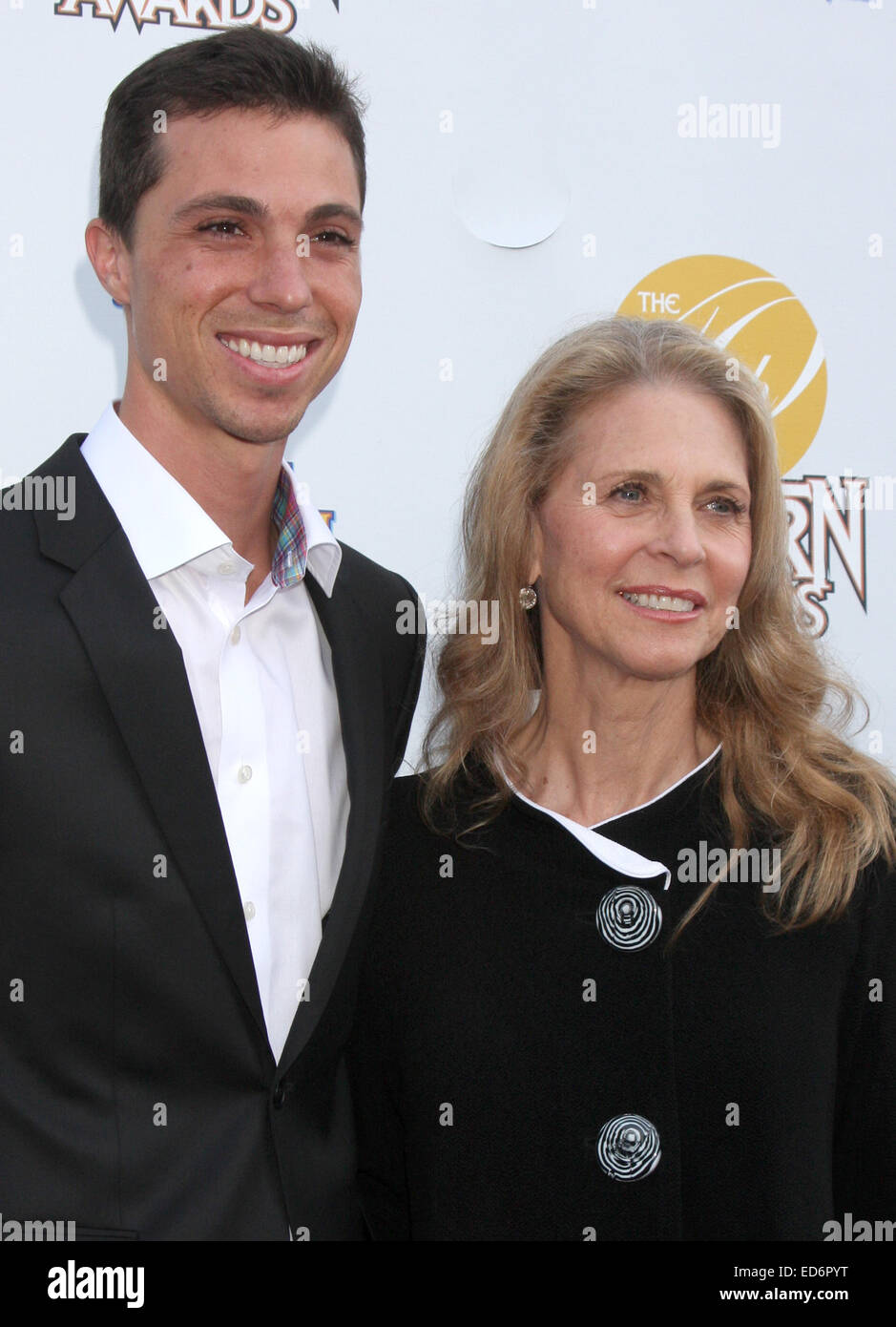 Alex kingi and lindsay wagner hi-res stock photography and images - Alamy