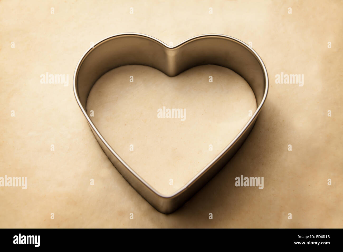 Cake cutter hi-res stock photography and images - Alamy