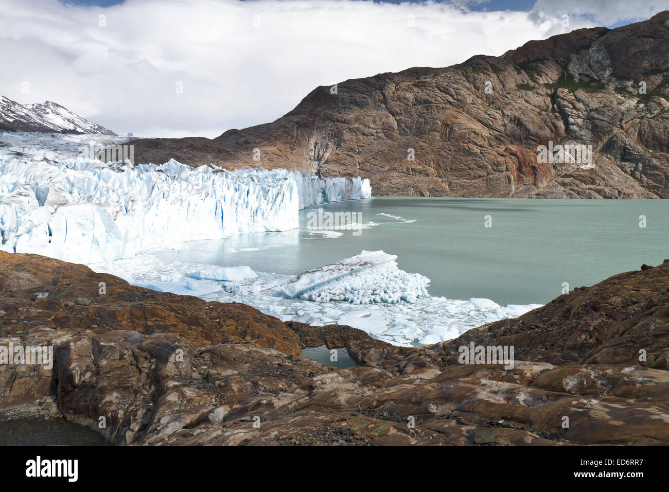 Viedma hi-res stock photography and images - Alamy