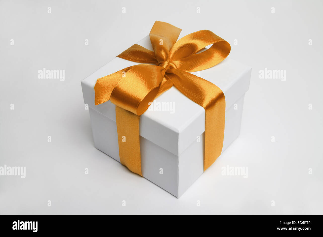 White box gold ribbon hi-res stock photography and images - Alamy