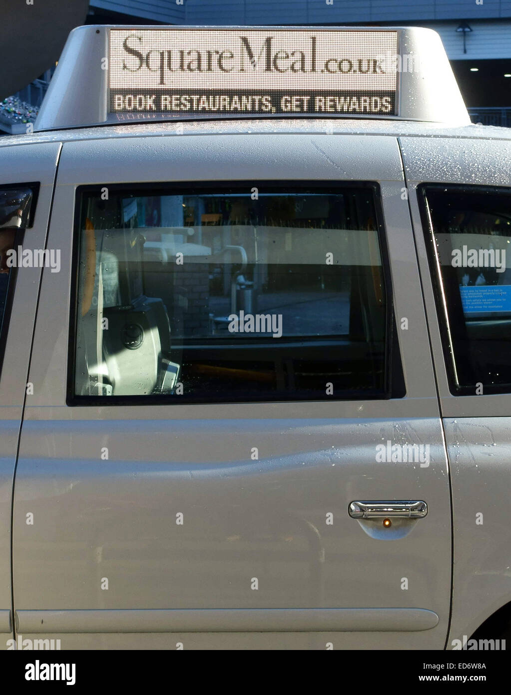 London taxi cab hi-res stock photography and images - Alamy