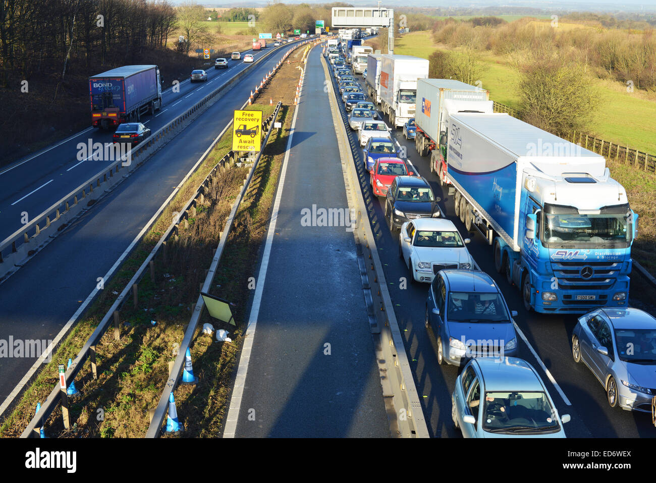 Scotch corner hi-res stock photography and images - Alamy