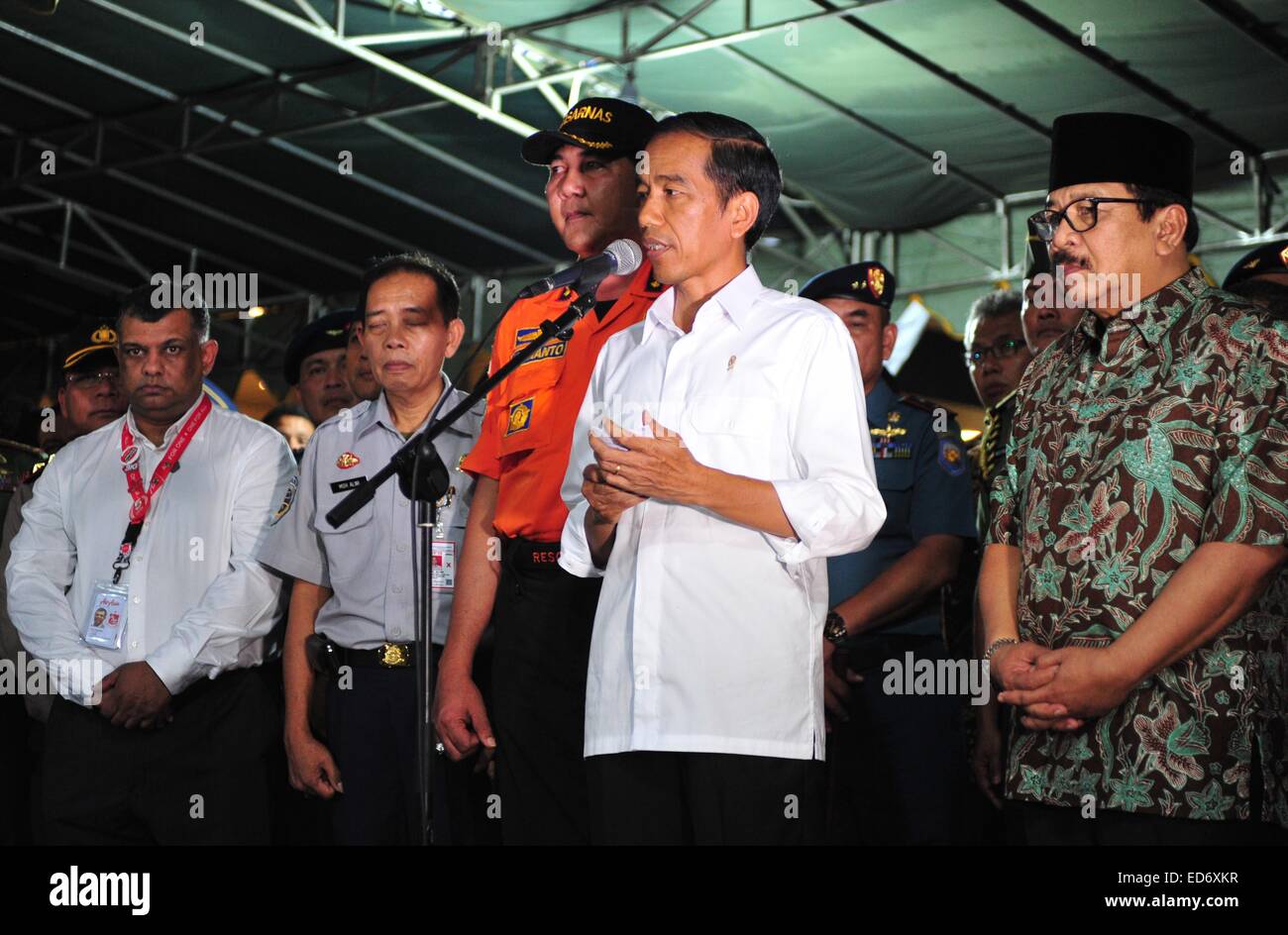 30 people perished hi-res stock photography and images - Alamy