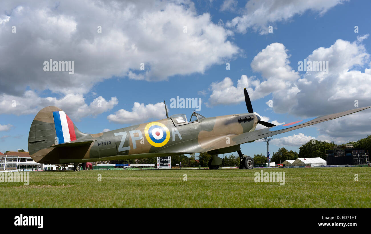Spitfire Ground High Resolution Stock Photography and Images - Alamy