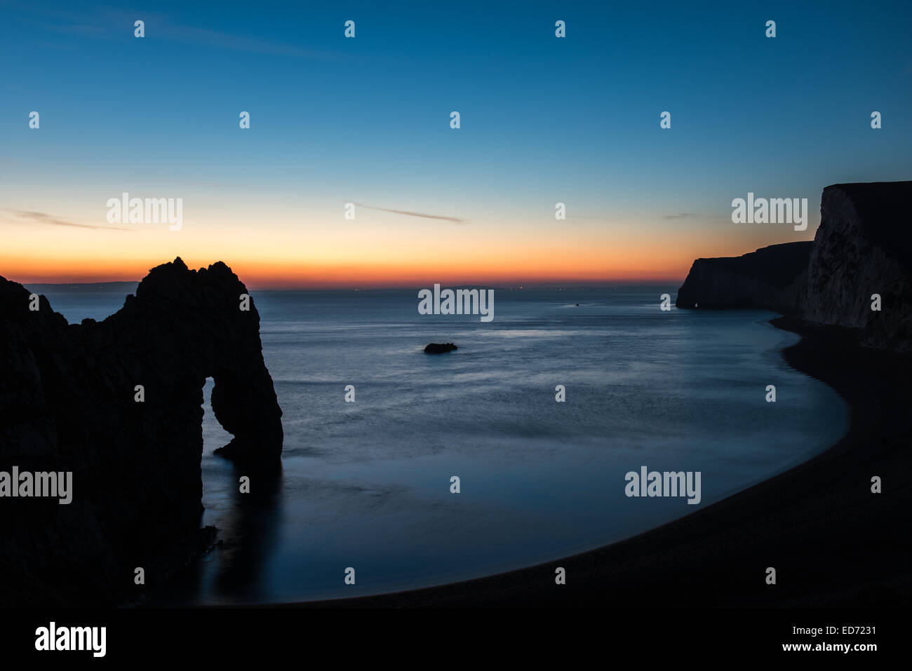 Sea door hi-res stock photography and images - Alamy