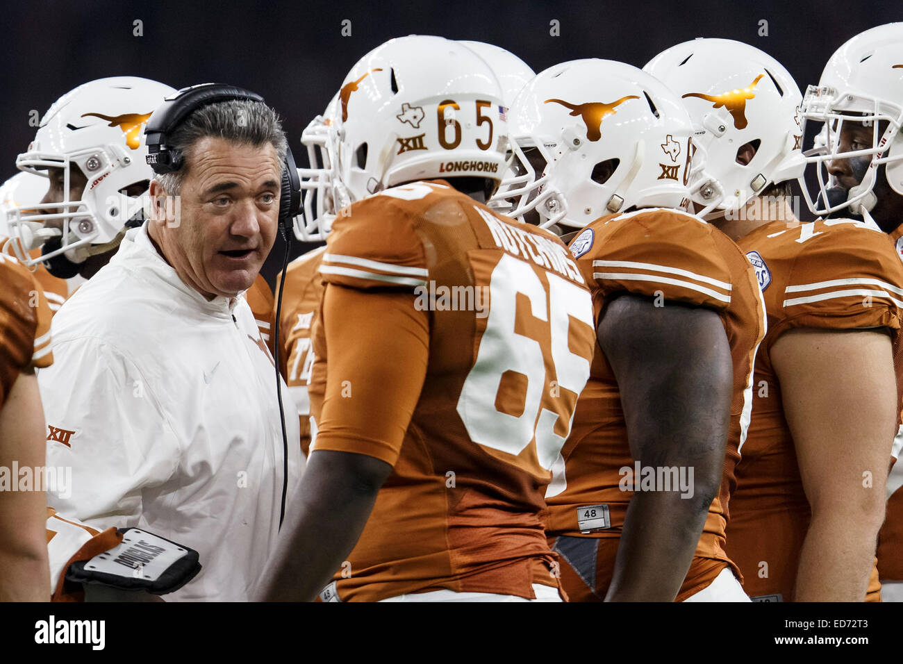 December 29, 2104: Texas Longhorns offensive line coach Joe Wickline ...