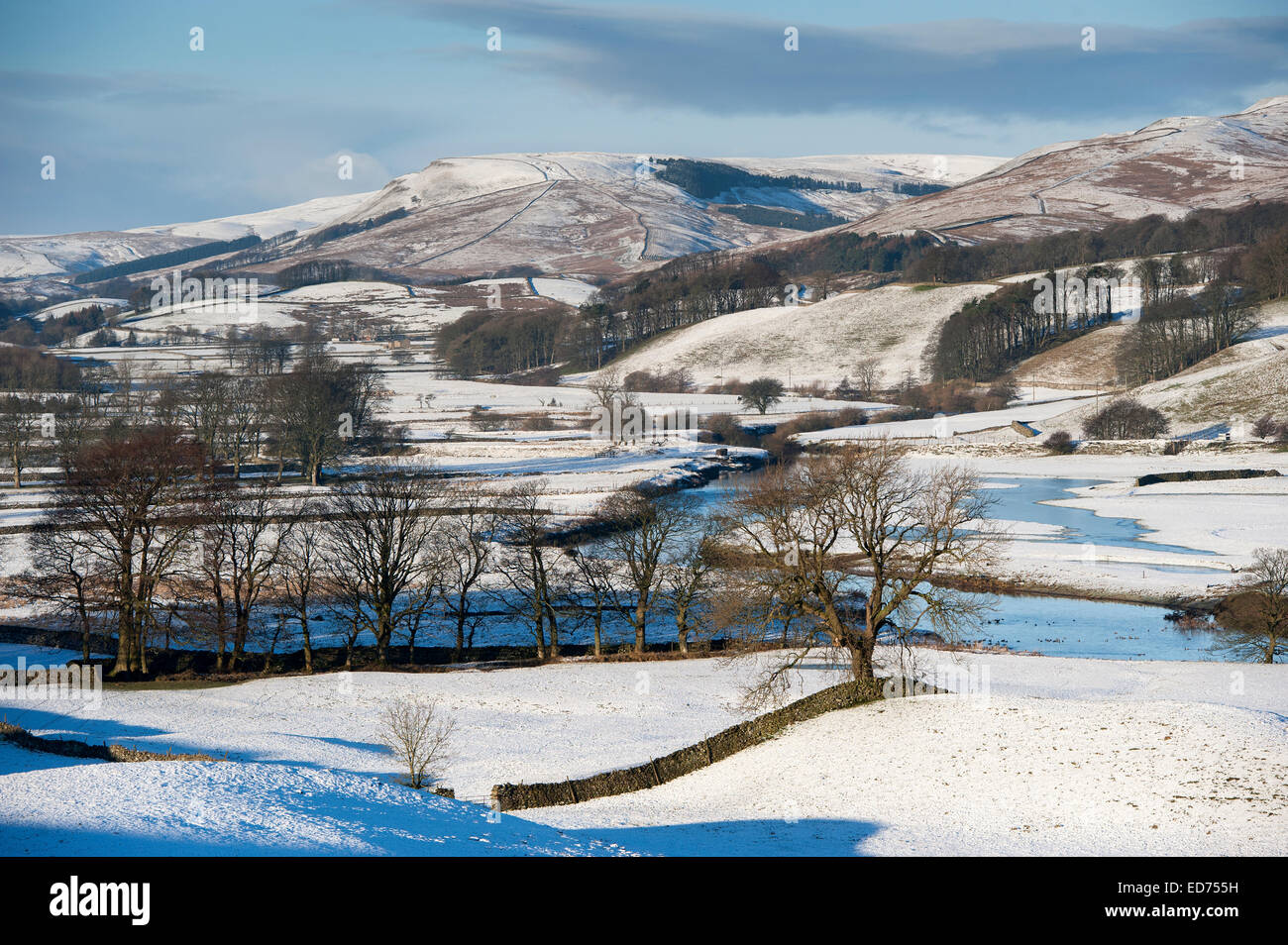 burtersett cold countryside covered dales england hawes hills landscape ...