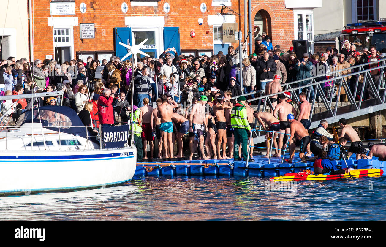 Weymouth harbour christmas hi-res stock photography and images - Alamy