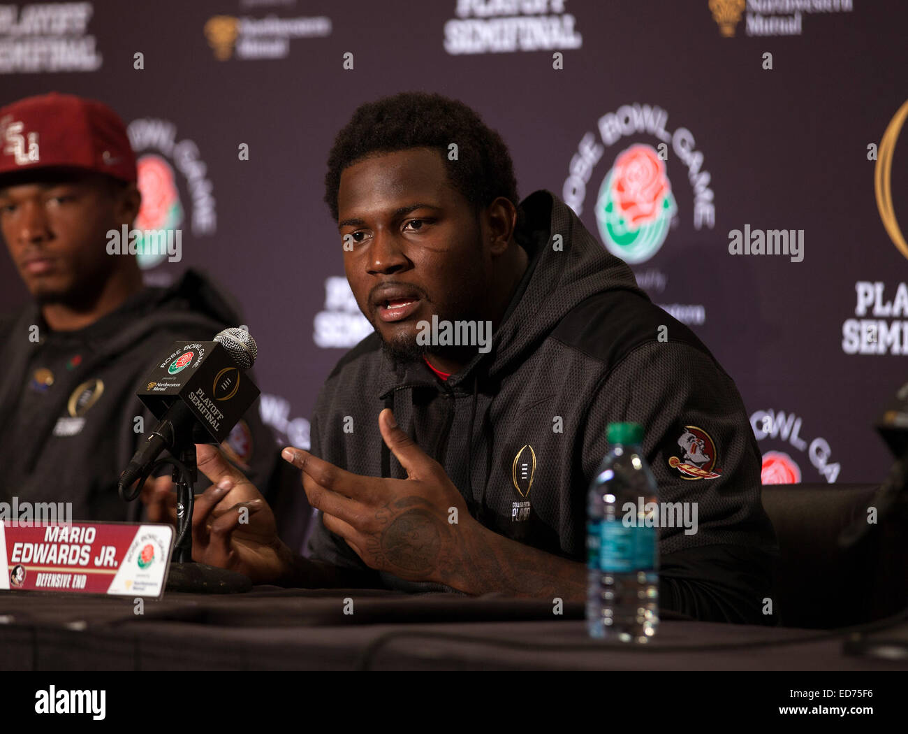 Los Angeles, CA, USA. 30th Dec, 2014. Florida State Seminoles defensive ...
