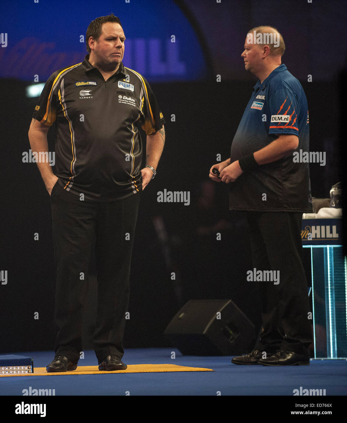 Pdc darts world championship crowd hi-res stock photography and images ...
