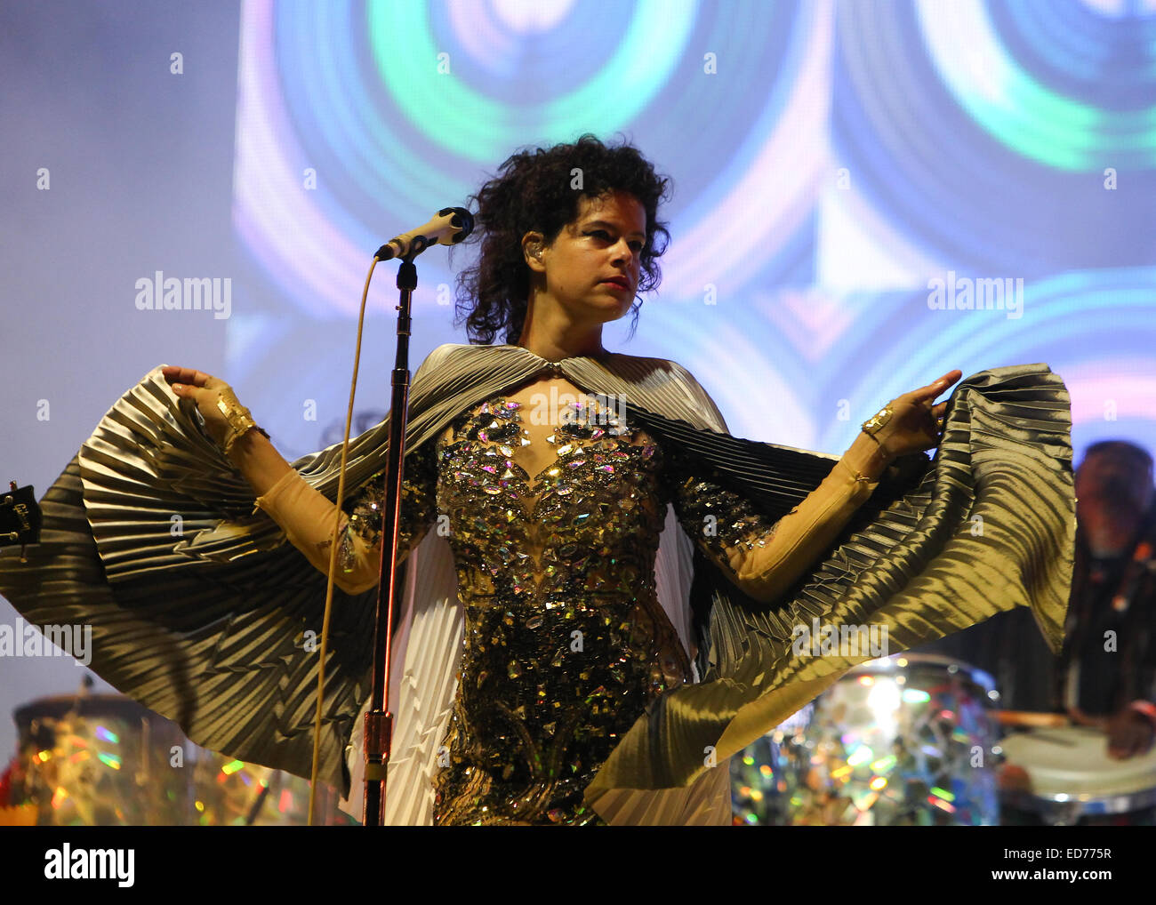 Glastonbury Festival 2014 - Performances - Day 2 - Arcade Fire ...