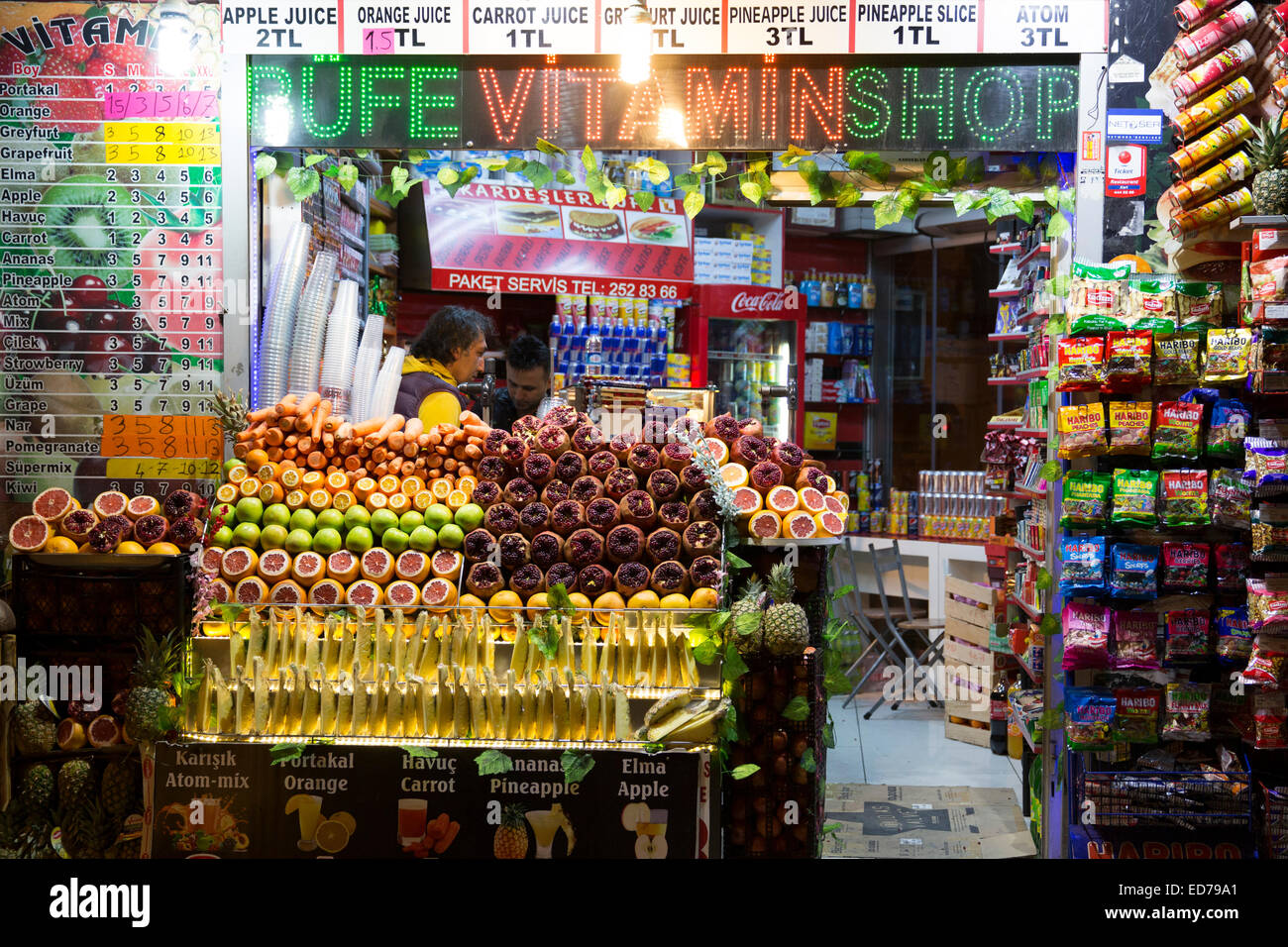 Turkish supermarket vegetables hi-res stock photography and images - Alamy