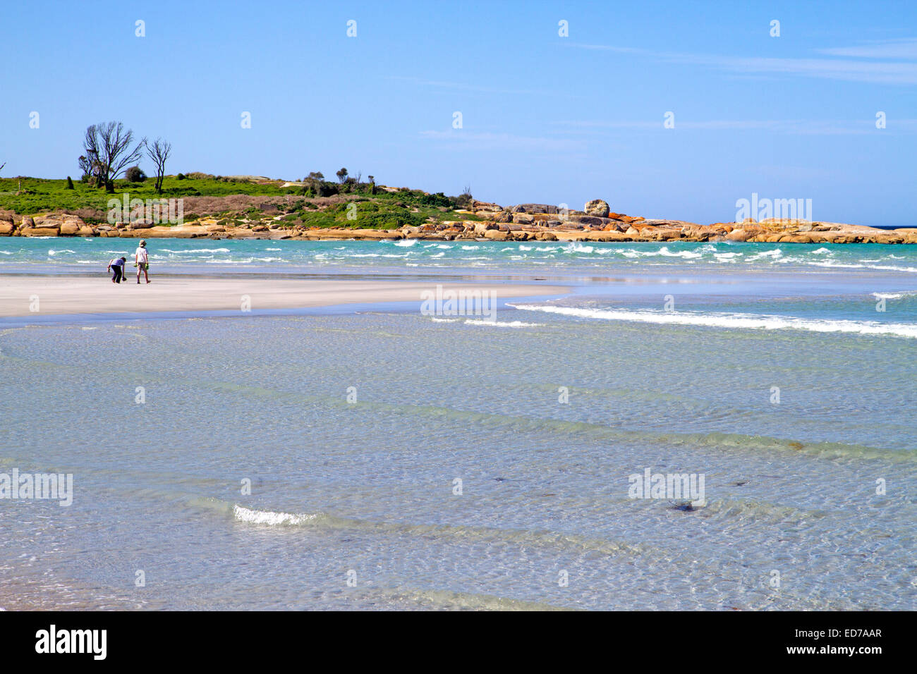 Diamond Island, connected to the beach at Bicheno by a low-tide sand ...