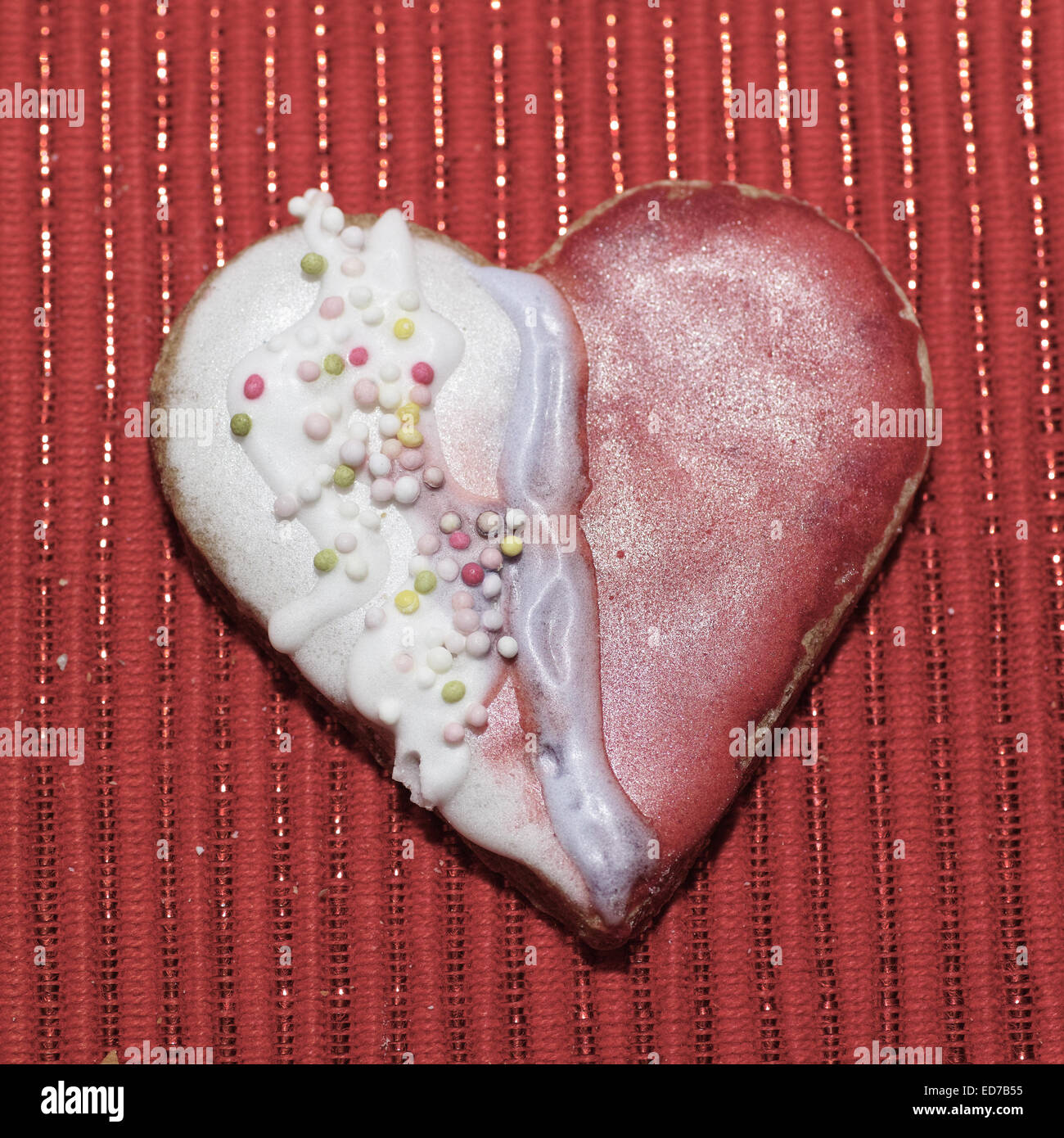 Gingerbread cookies hearts love for Valentine day Stock Photo - Alamy