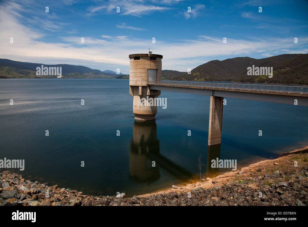 Blowering Dam near Tumut Snowy Mountains NSW Stock Photo - Alamy
