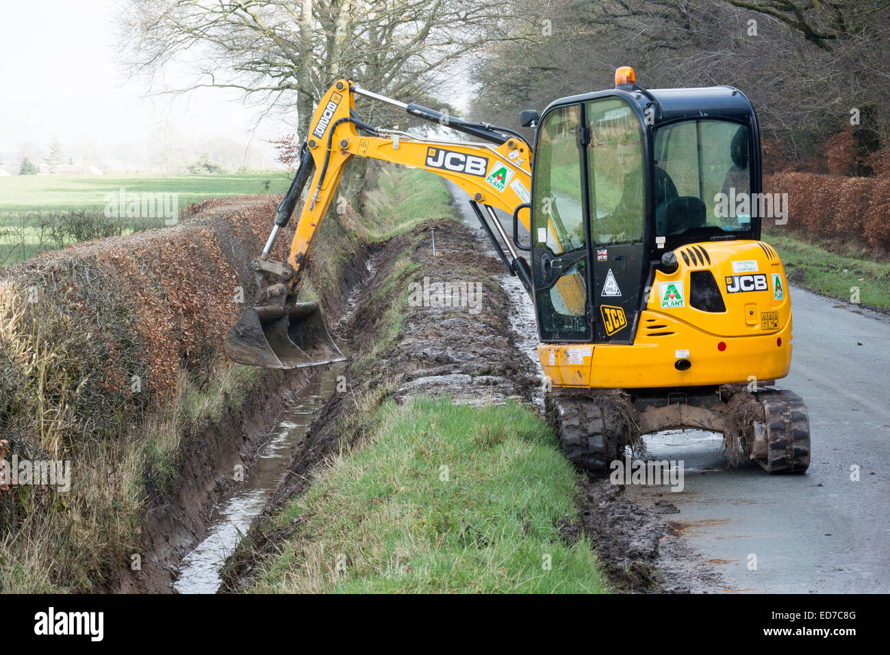Mini Excavators Drainage at Gemma Axon blog