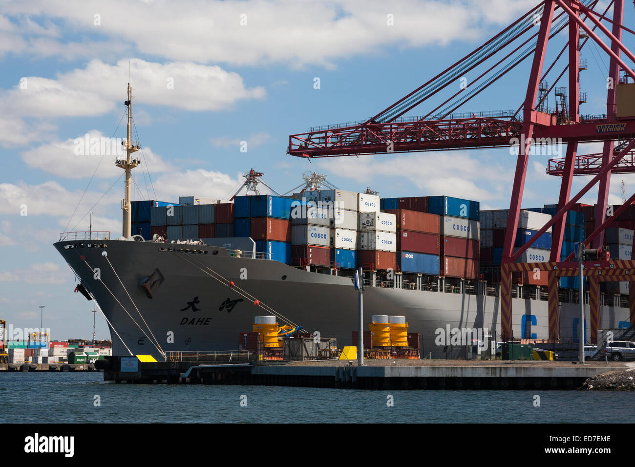 Container Ship Da He Swanson Container Terminal West Melbourne Victoria ...