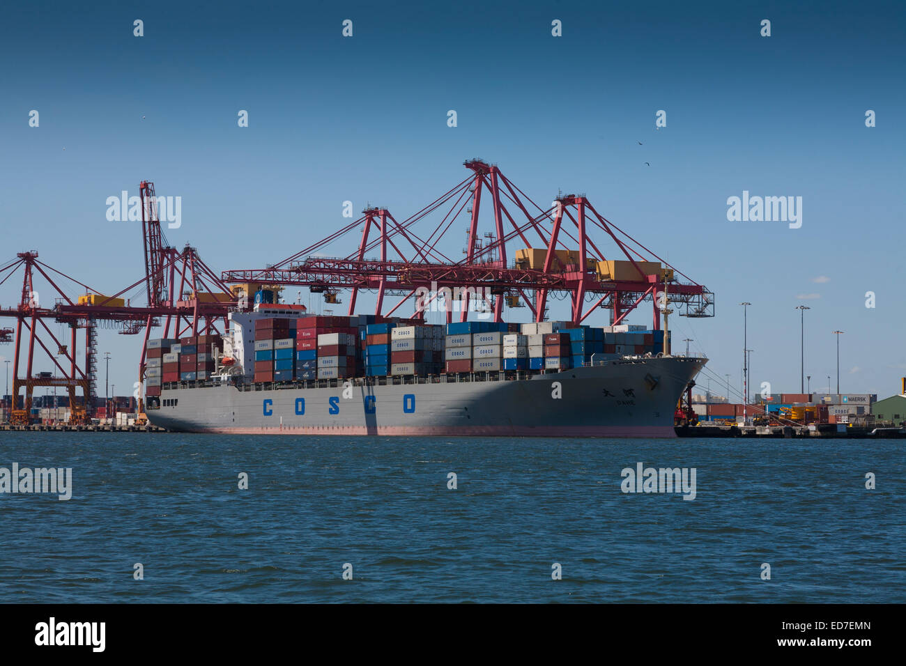 Container Ship Da He at Swanson Container Terminal Melbourne Victoria ...