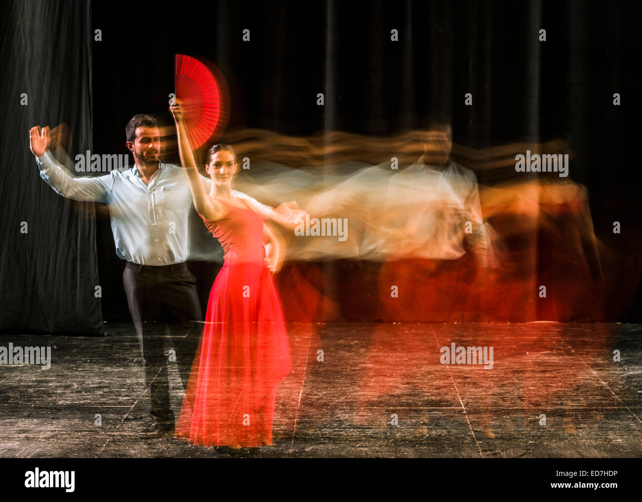 Spanish flamenco dancers Stock Photo - Alamy
