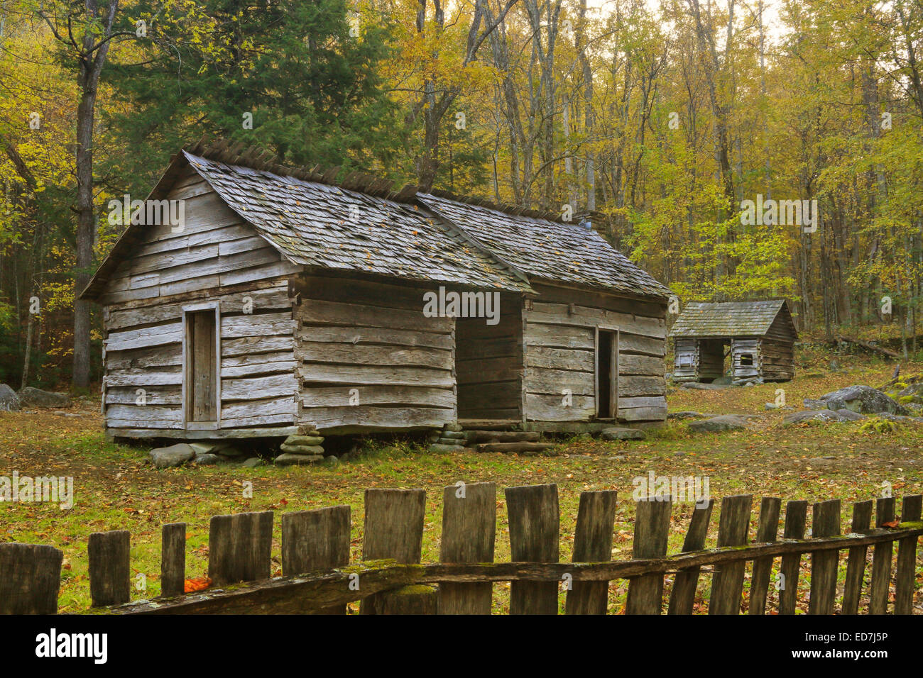Ephraim bales cabin hi-res stock photography and images - Alamy