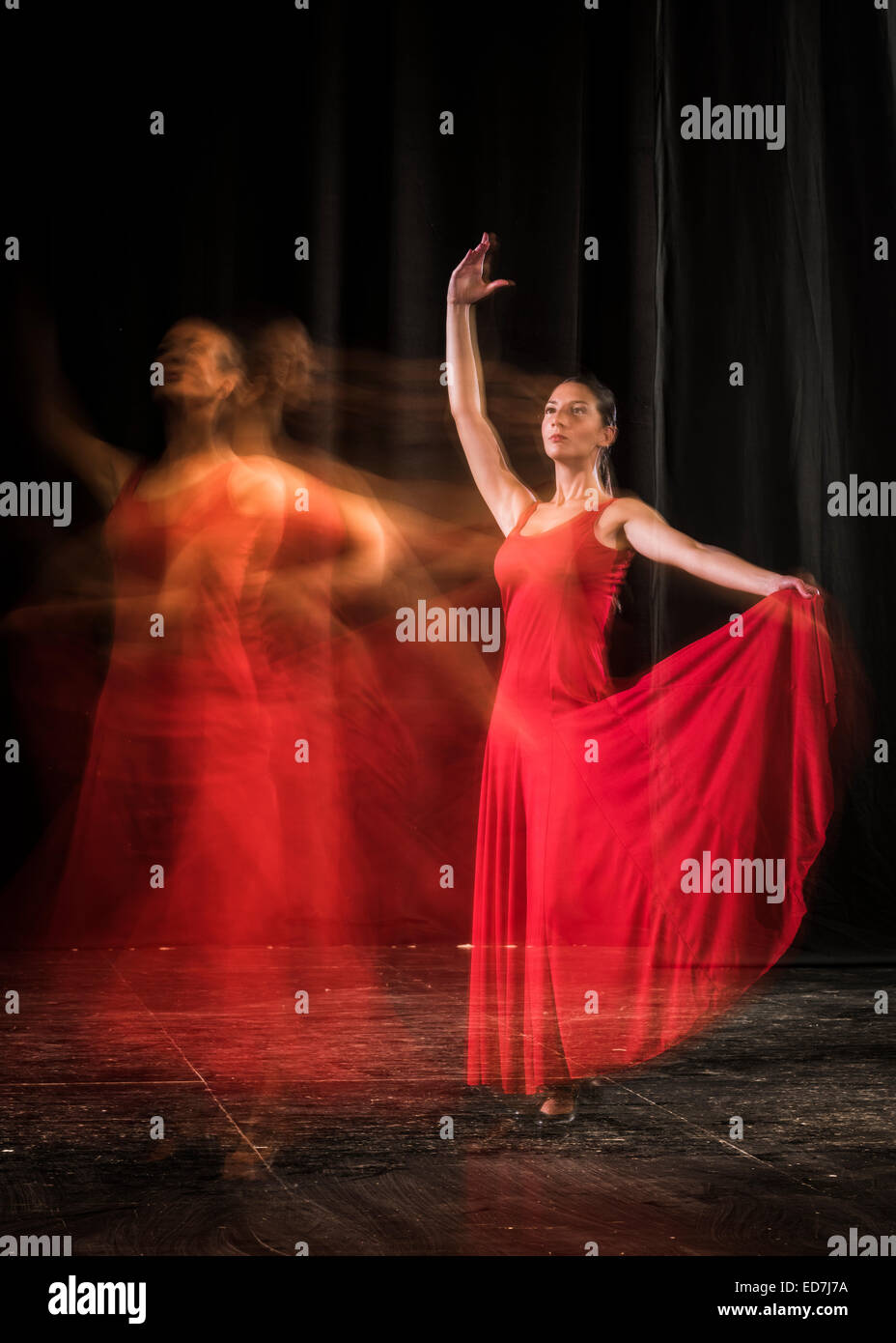 Spanish woman dancing hi-res stock photography and images - Alamy