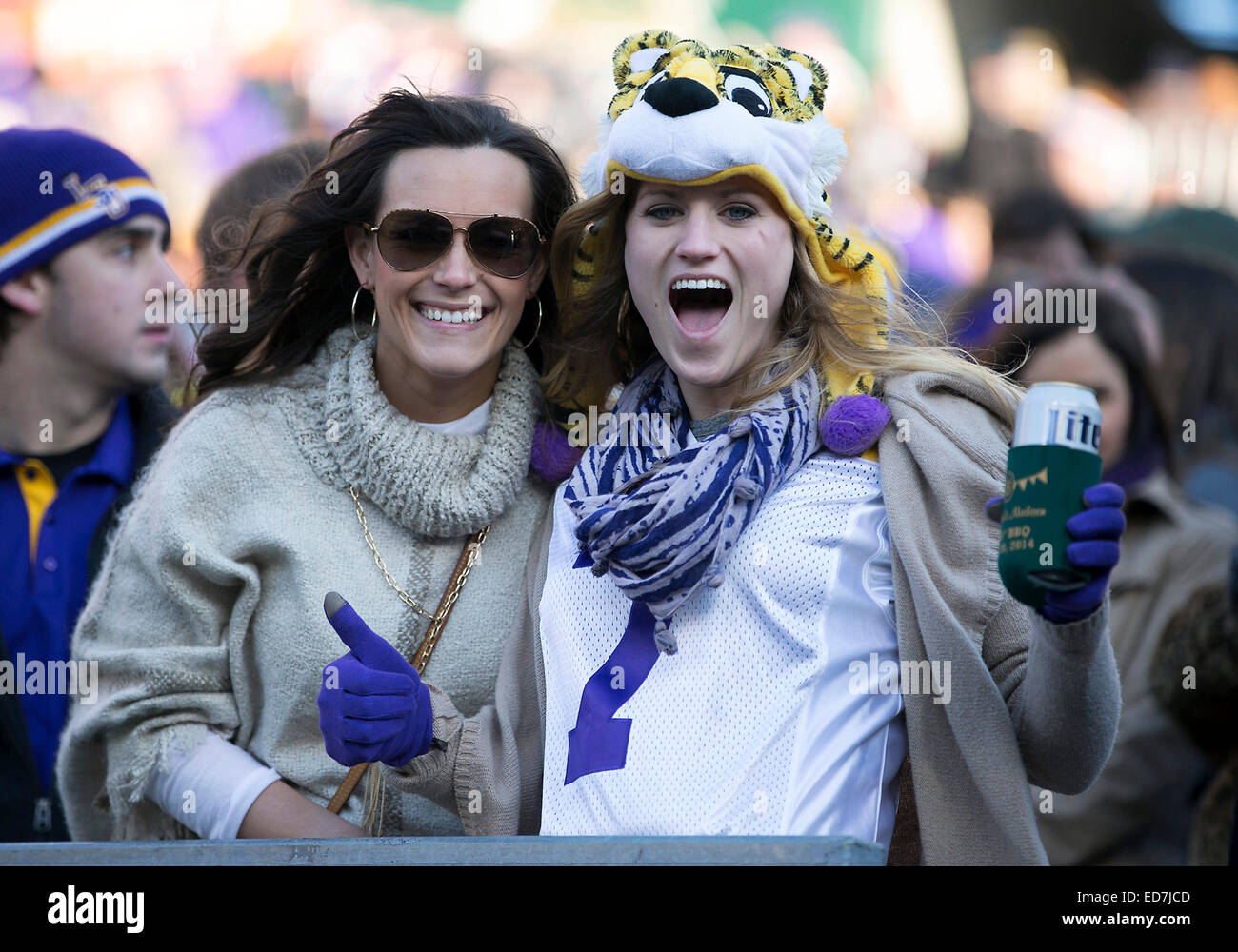 Lsu football fans hi-res stock photography and images - Alamy