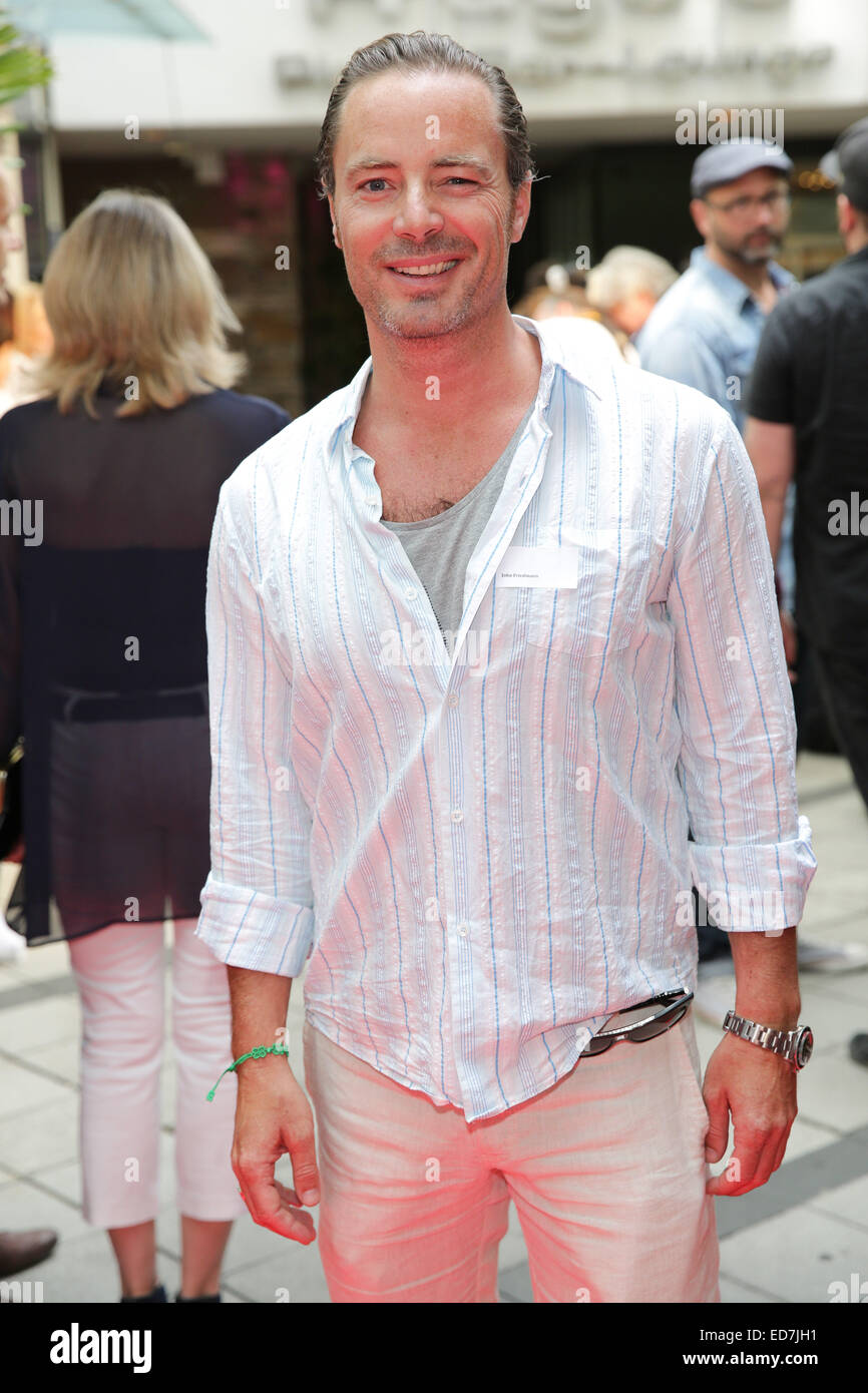 Celebrities attending the 16th annual summer party of the agencies ...