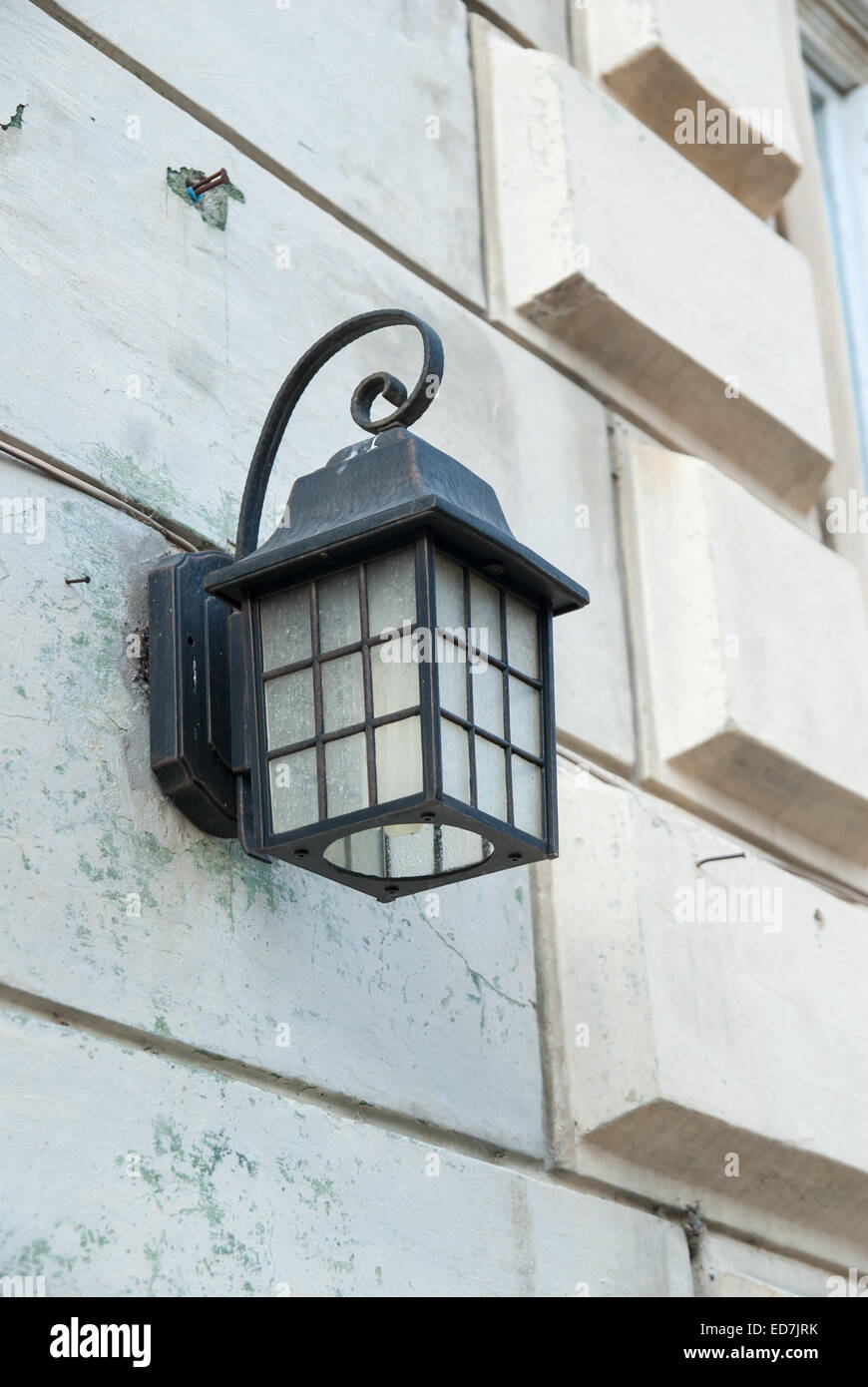 Lamp streetlight hi-res stock photography and images - Alamy