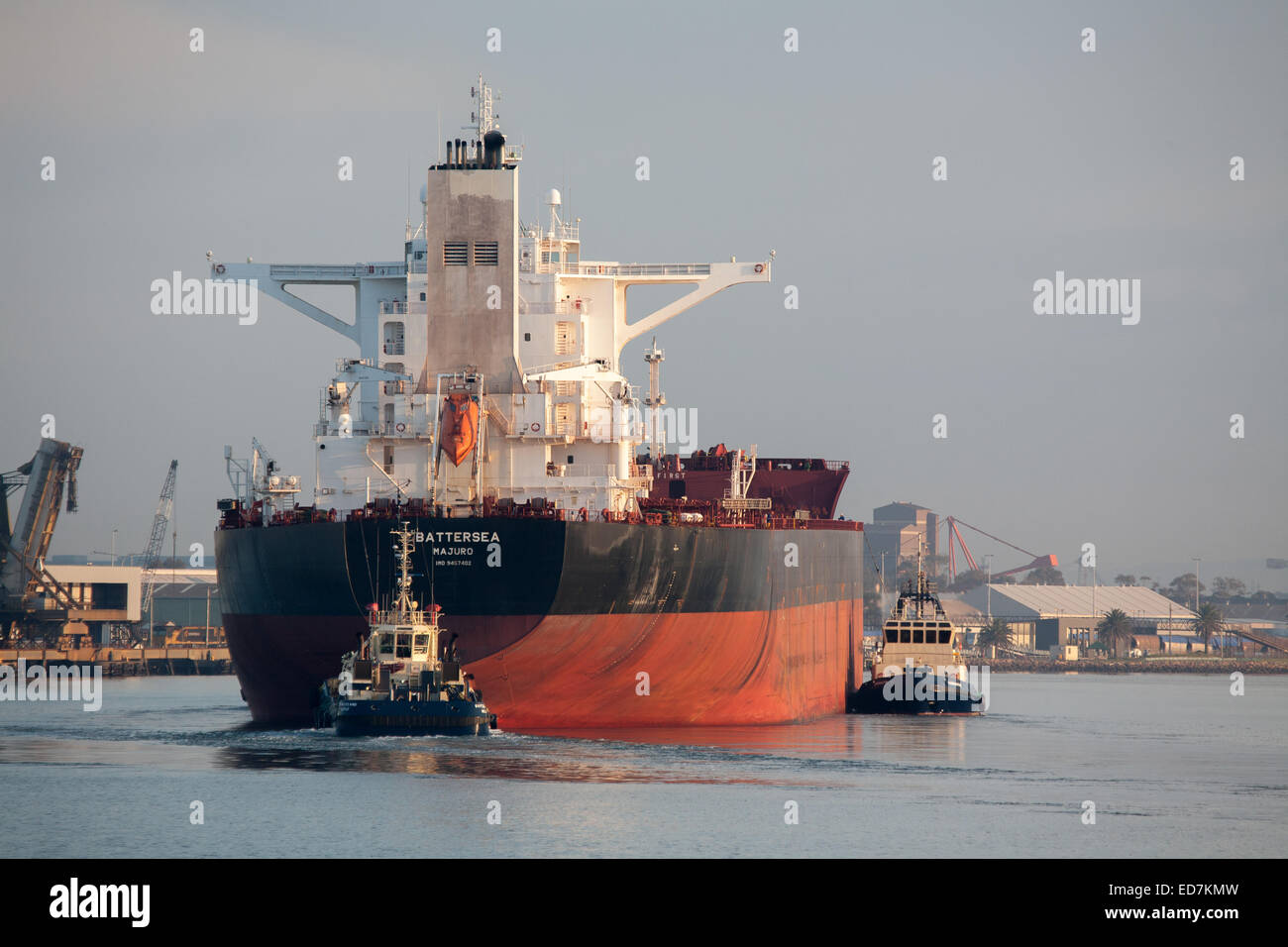 Coal ship arriving to load export coal from Hunter Valley mines ...