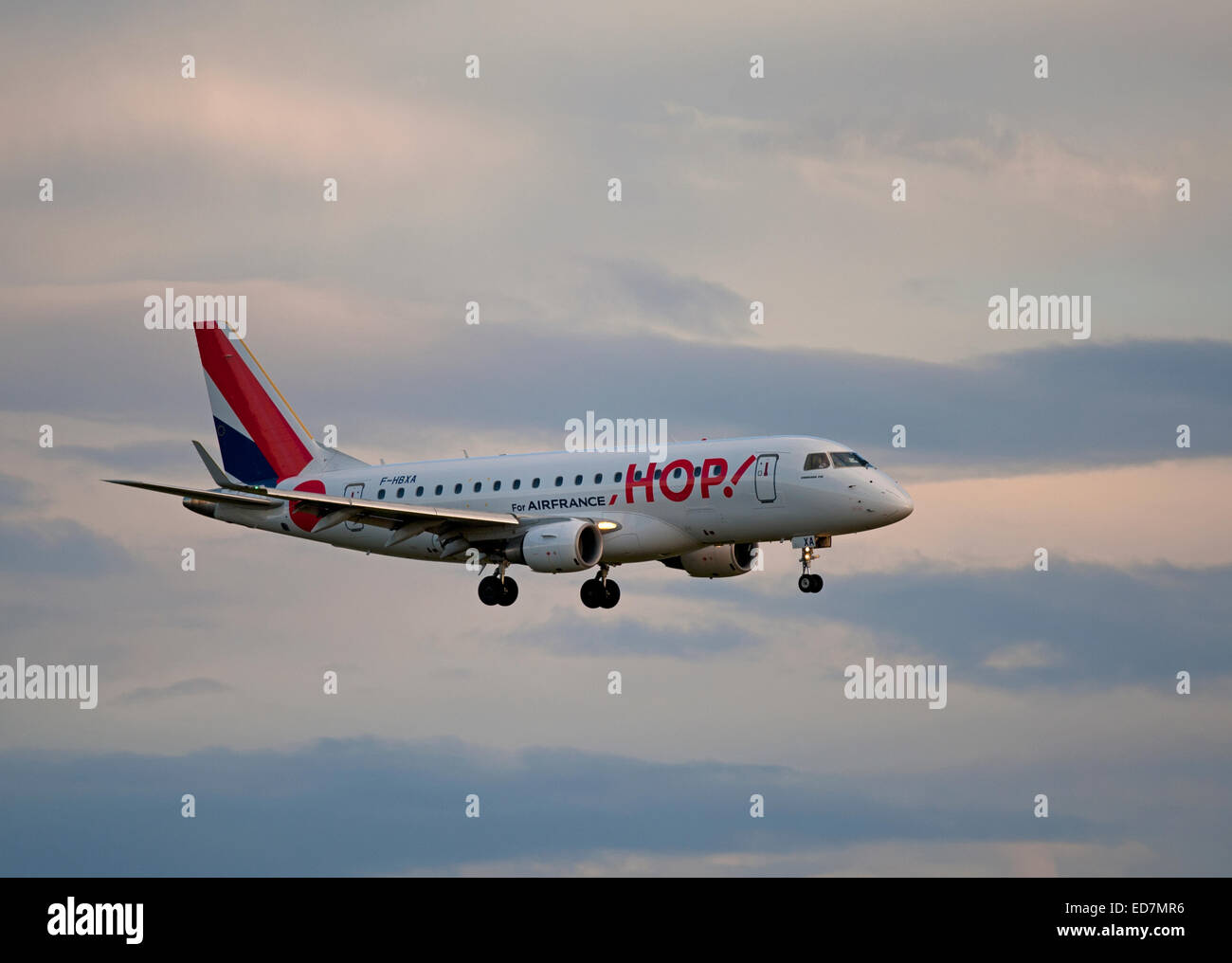 Hop air france, embraer hi-res stock photography and images - Alamy