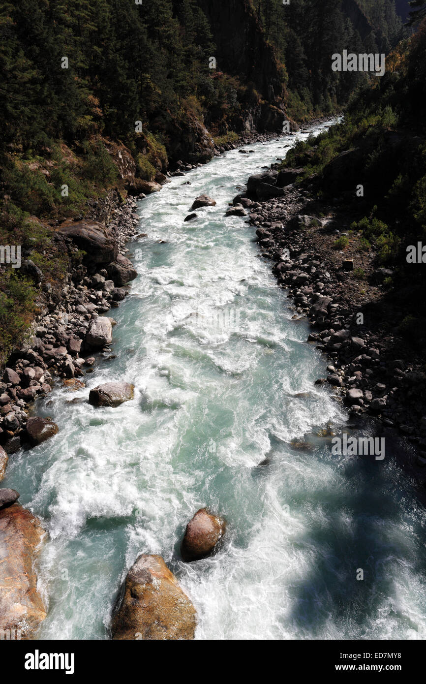 Dudh Koshi river valley, Everest base camp trek, UNESCO World Heritage ...