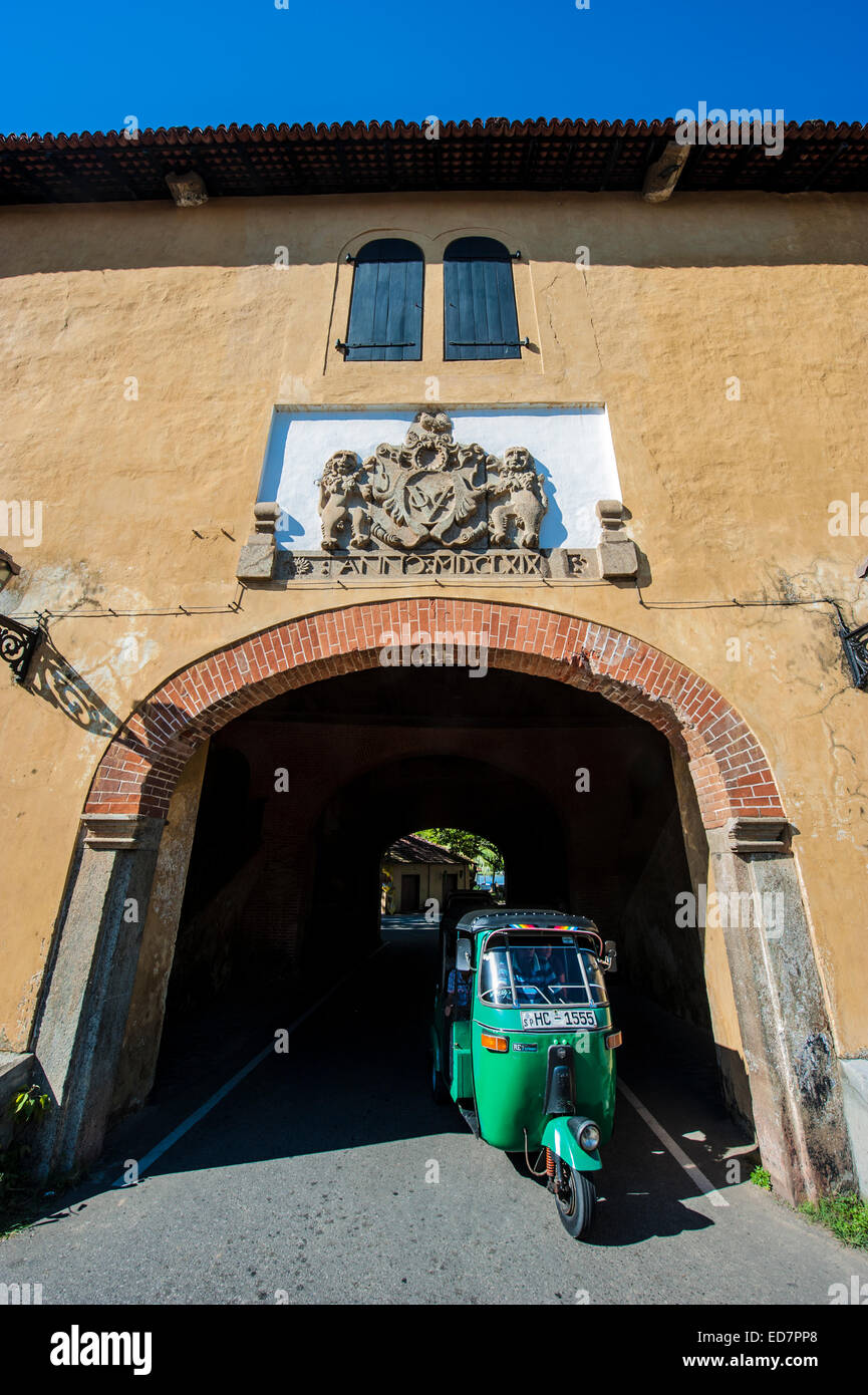 Fortification gate hi-res stock photography and images - Alamy
