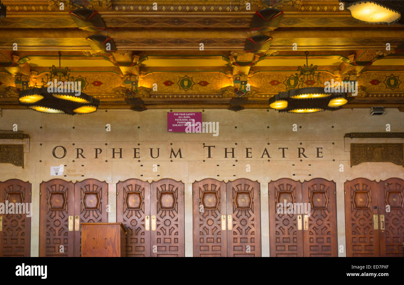 Orpheum theater center hi-res stock photography and images - Alamy
