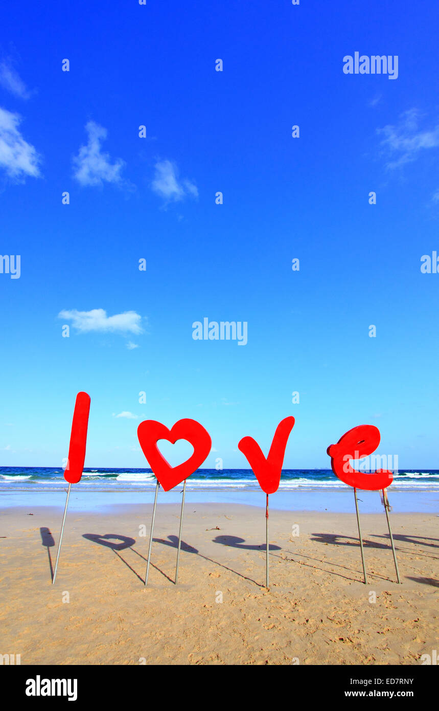 Love sign on the beach Stock Photo - Alamy