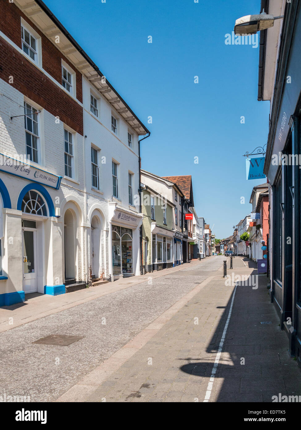 Daytime thoroughfare hi-res stock photography and images - Alamy