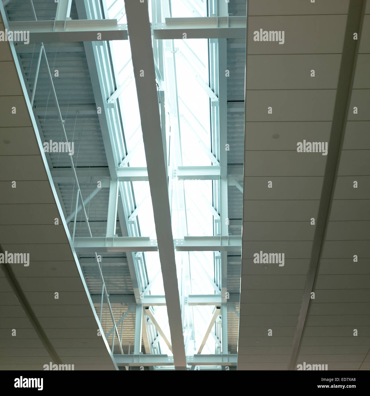 Edge of ceiling beams hi-res stock photography and images - Alamy