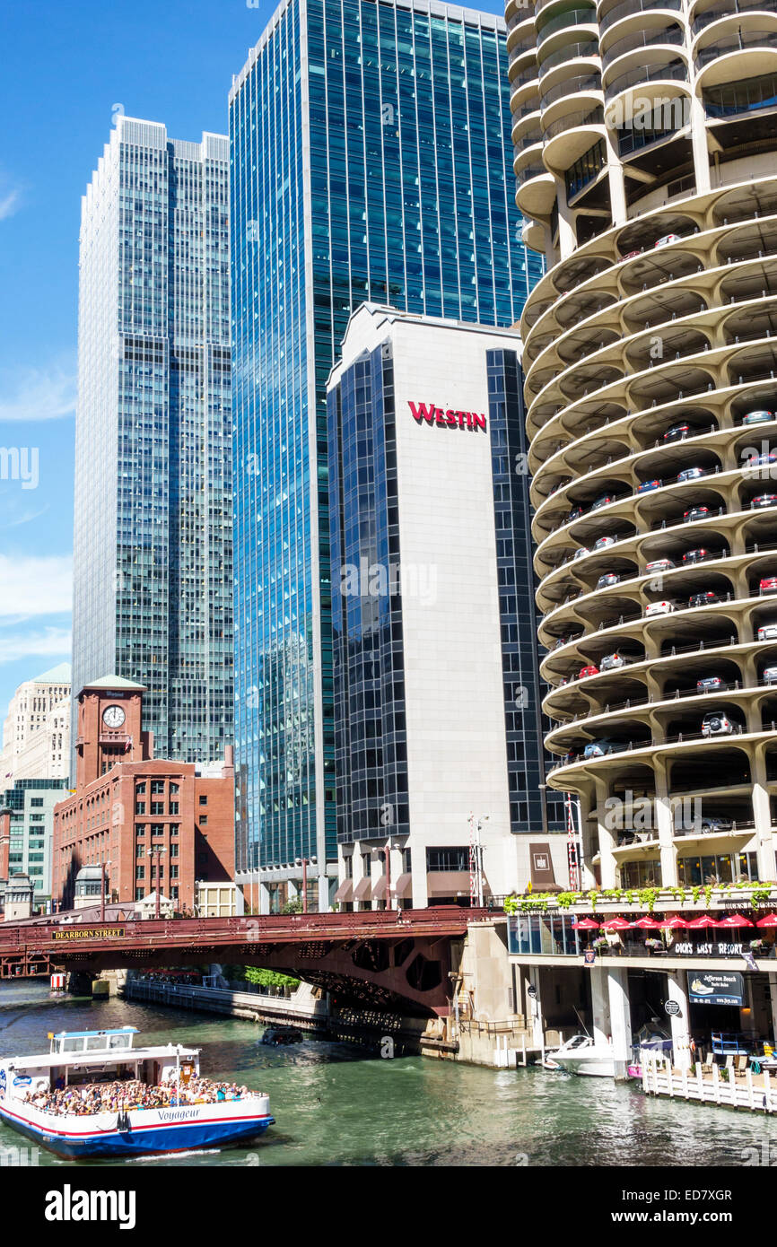 High rise residential building hi-res stock photography and images - Alamy