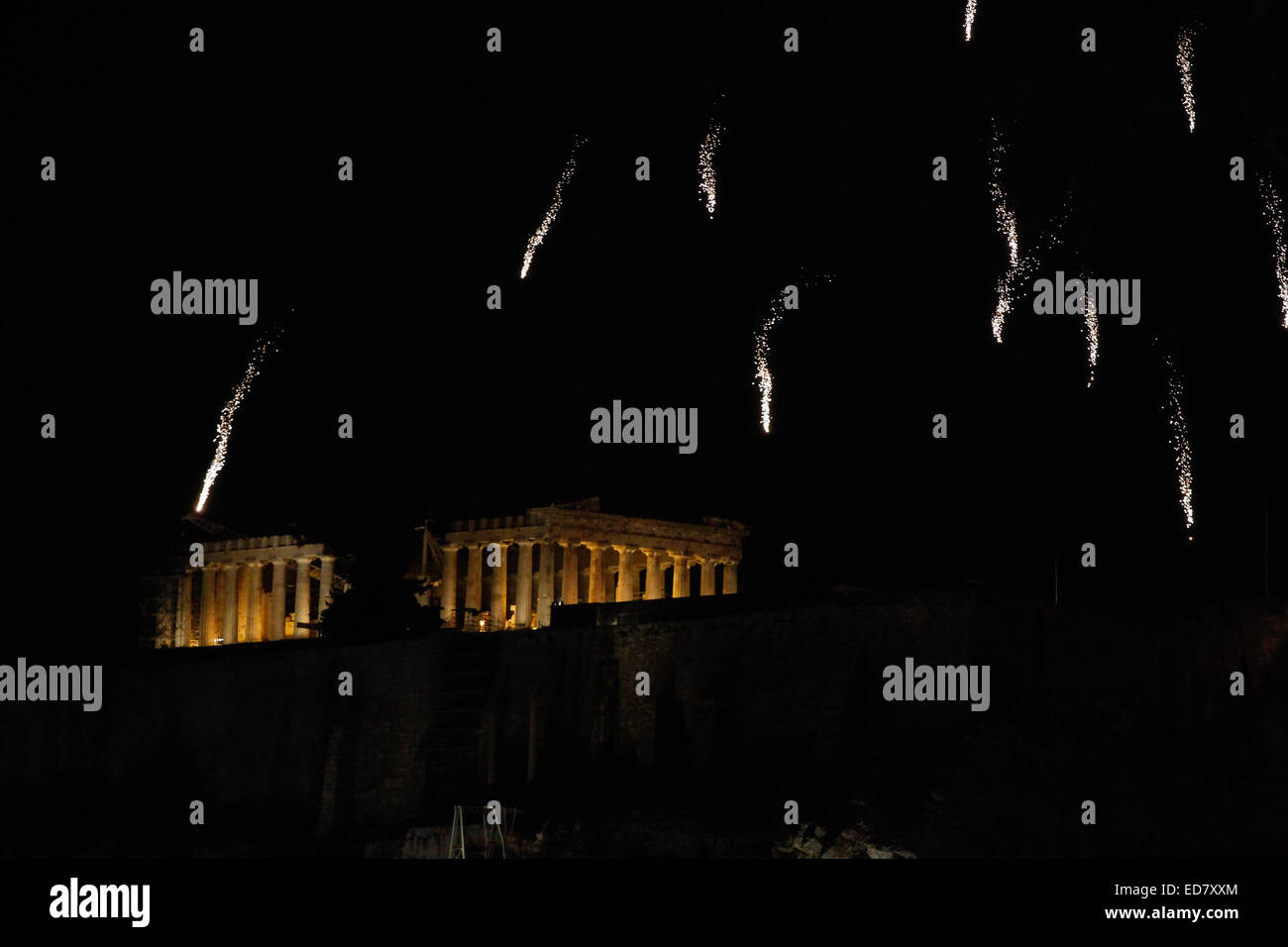 Athens, GREECE. 1st Jan, 2015. Fireworks explode over Acropolis during ...