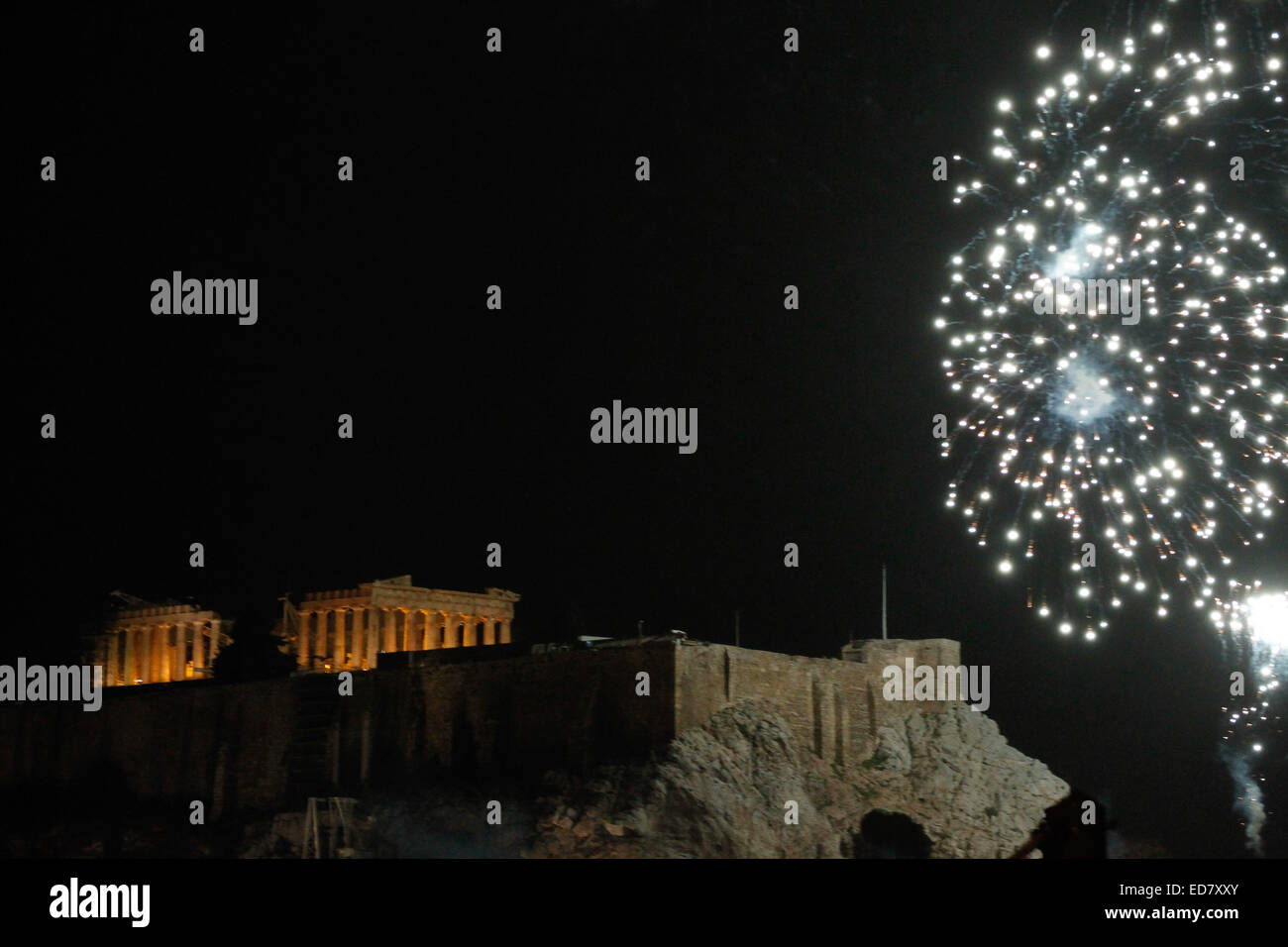 Athens, GREECE. 1st Jan, 2015. Fireworks explode over Acropolis during ...