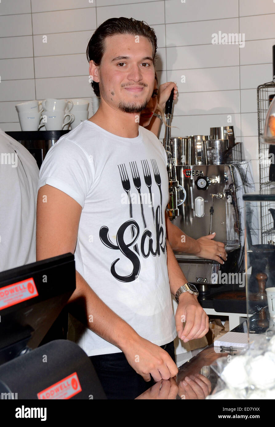 TOWIE's Charlie Sim's opens new Deli in Brentwood, Essex Featuring ...