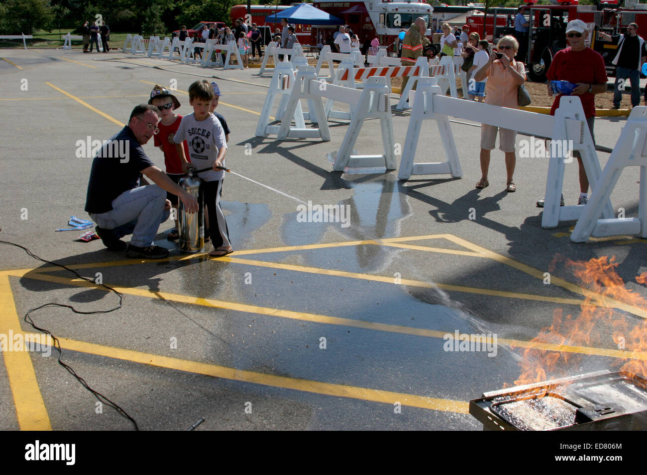 Children fire extinguisher hi-res stock photography and images - Alamy