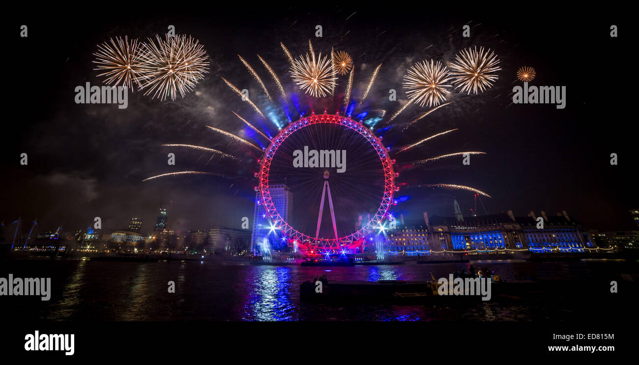 London eye fireworks hi-res stock photography and images - Alamy