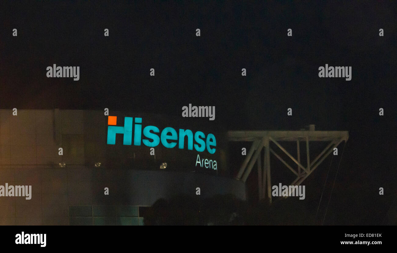 Hisense hi-res stock photography and images - Alamy