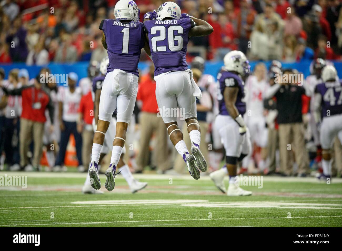 Derrick kindred hi-res stock photography and images - Alamy