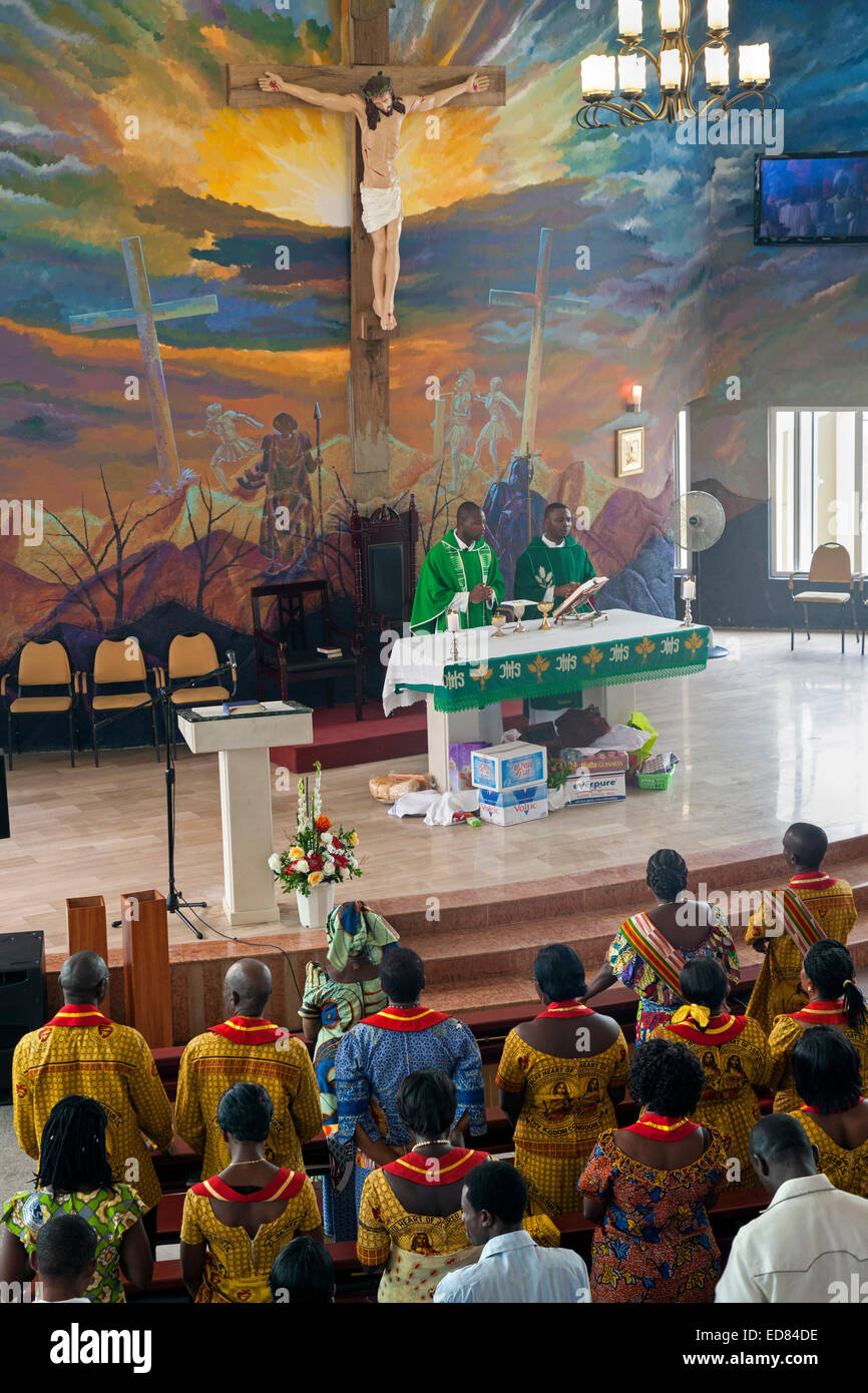 Sunday service at St. James Catholic church, Osu, Accra, Ghana, Africa ...
